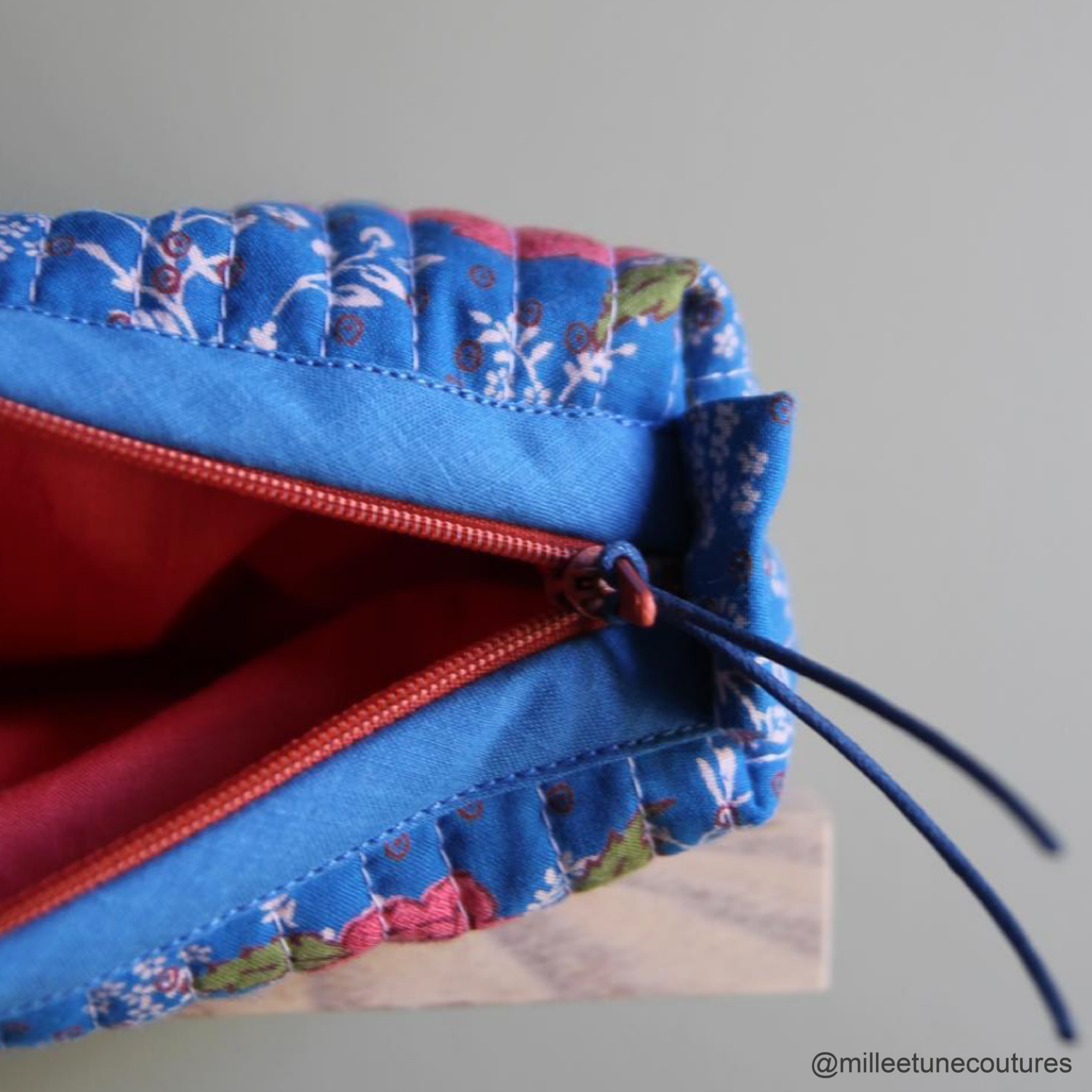 Trousse matelassee-10 – Paris / Normandie Couture